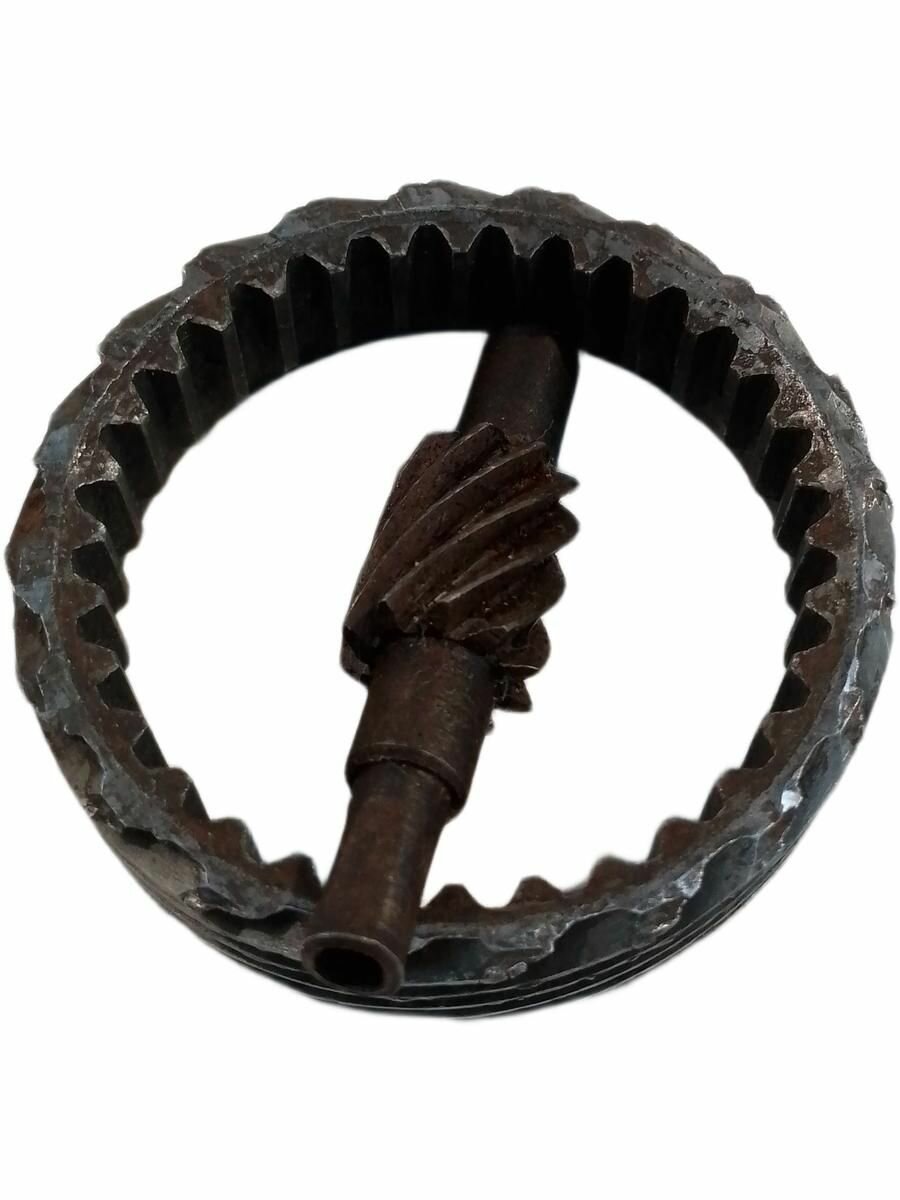 Шестерня, червяк спидометра мотоцикл Иж ( под квадрат)