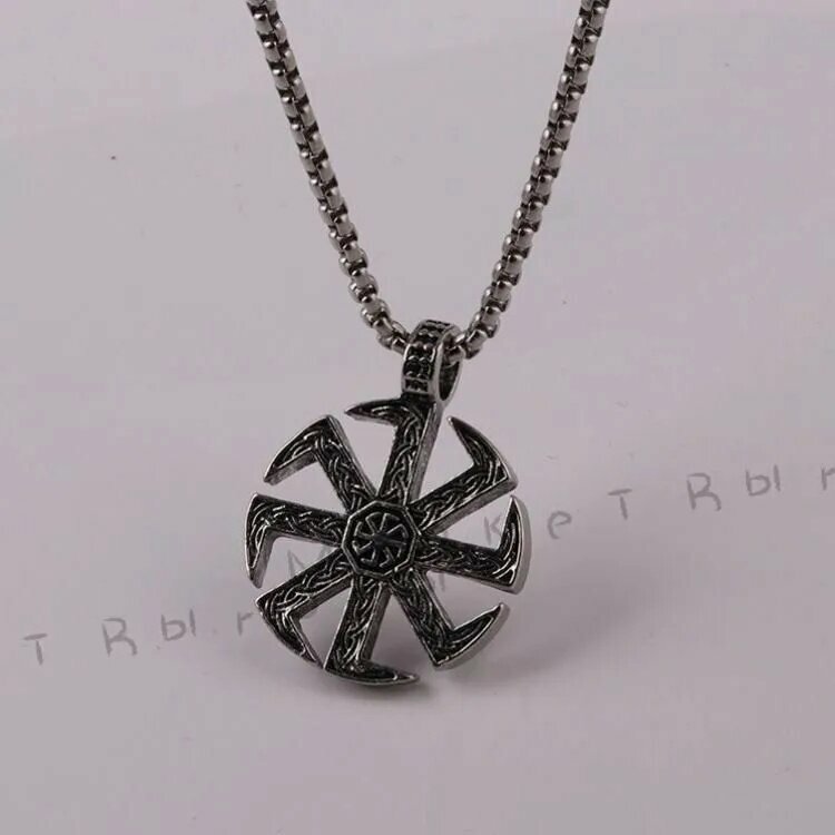 Славянский оберег Коловрат на цепочке