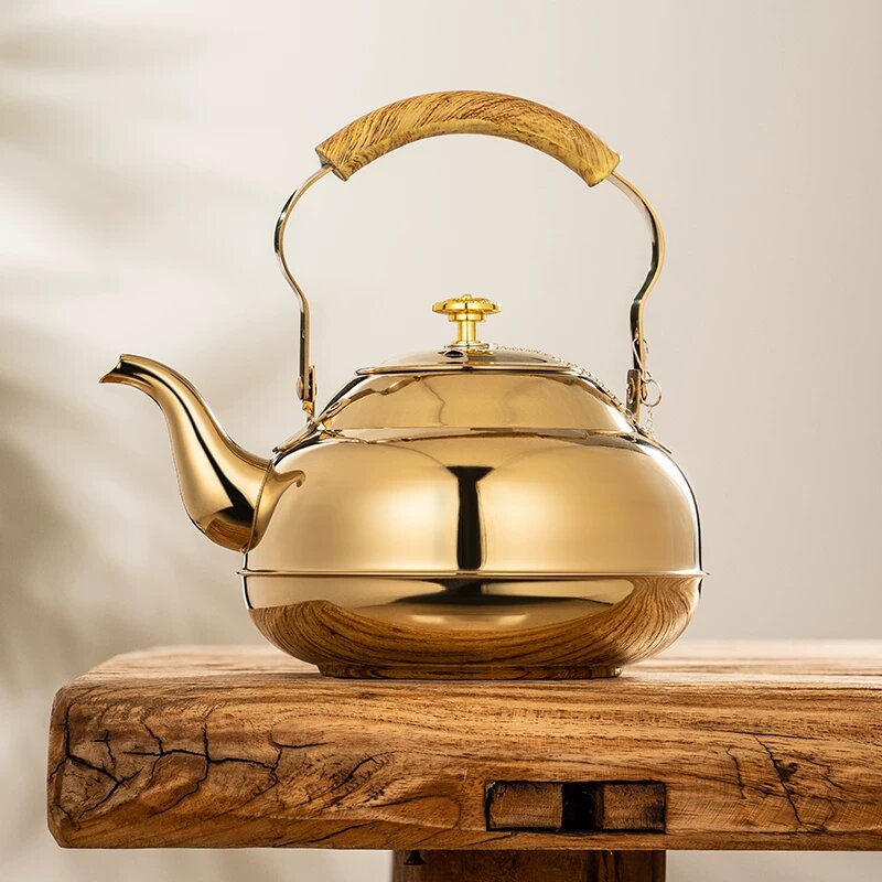 Чайный домик в гонконгском стиле, классическая спиртовая плита, чайник кунг-фу, изолированный чайник, ресторан, чайник