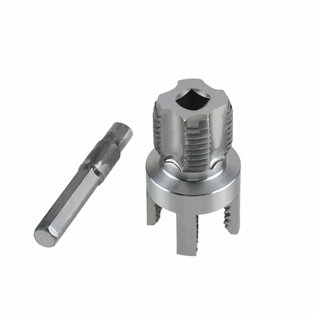 Расширитель внутренней резьбы для водяных труб, 4 балла