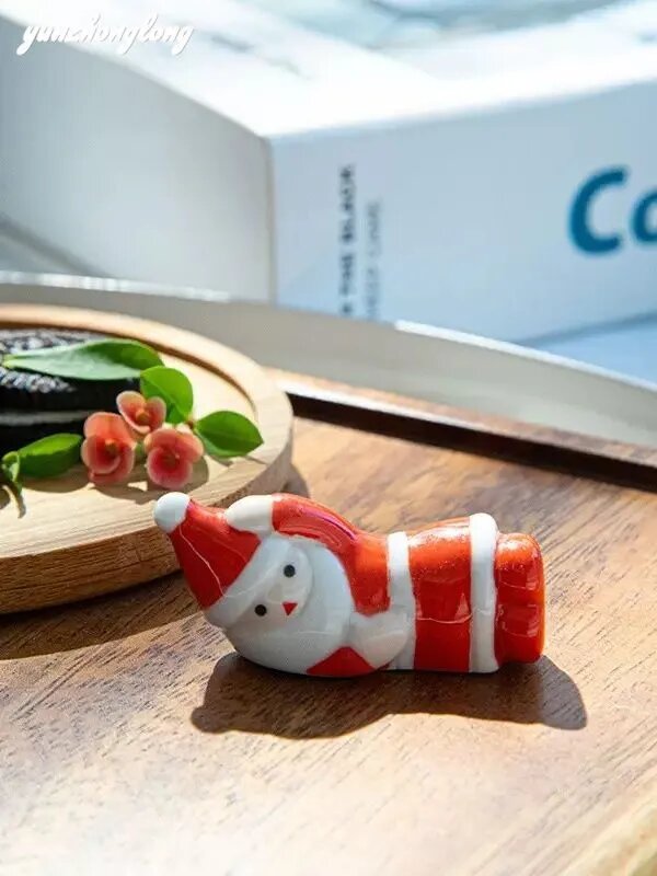 Керамическая скульптура Дедушки Мороза, Произведены в столице керамики.