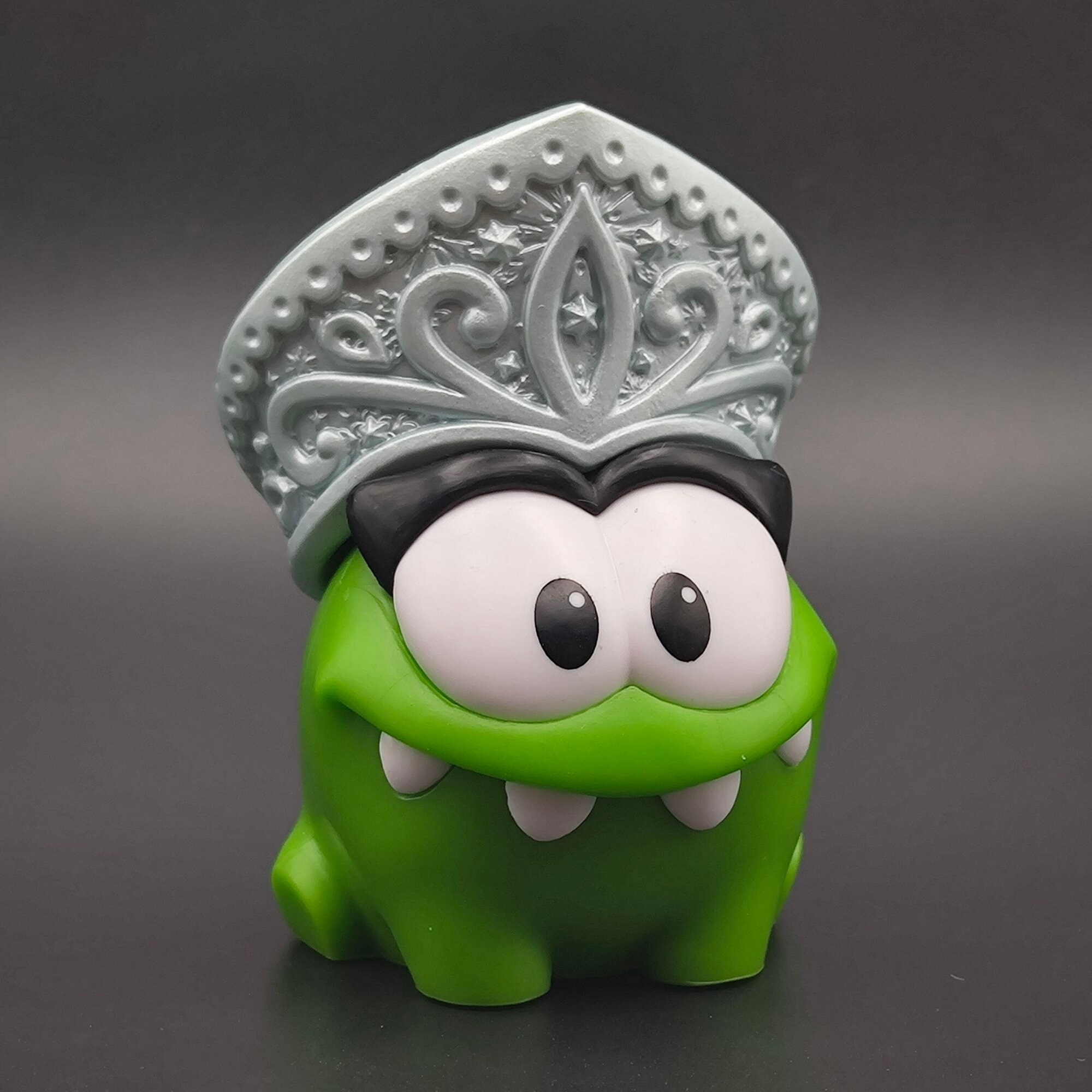 Фигурка АМ НЯМ "Вкусно и точка" Снегурочка, игра Cut the Rope, 2026 г