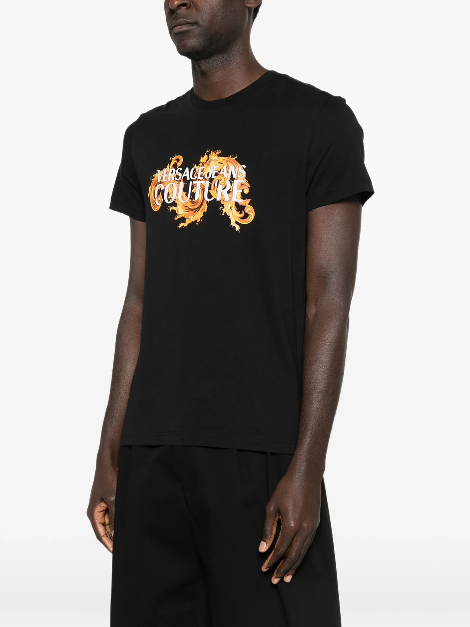 Футболка Versace Jeans Couture, размер 46 — фото 1
