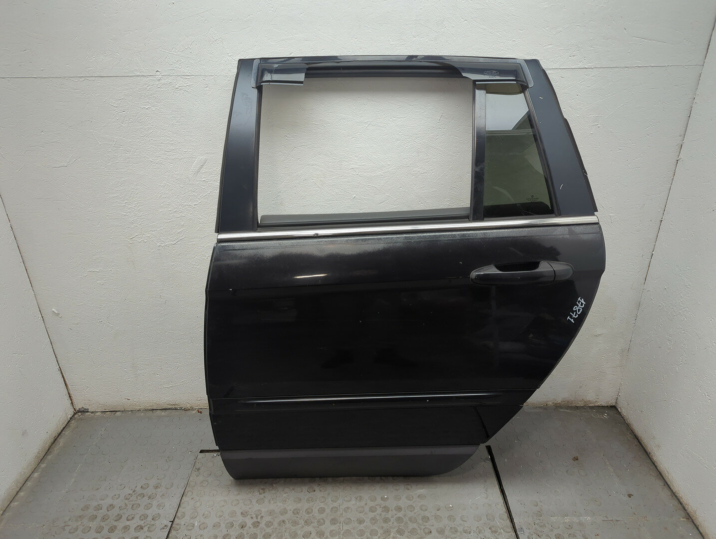 Дверь боковая (легковая) левая задняя Chrysler Pacifica Б/У