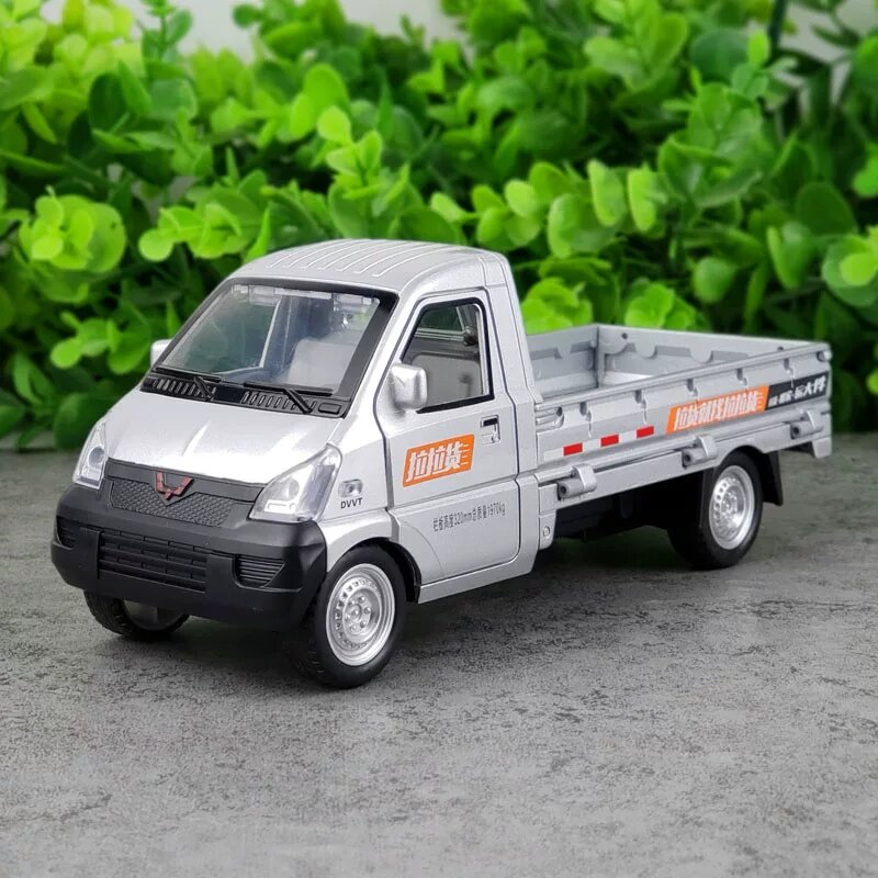 Модель автомобиля 1:24 из сплава, подделка грузового фургона Wuling Rongguang, серебристый цвет, подлинная игрушка для