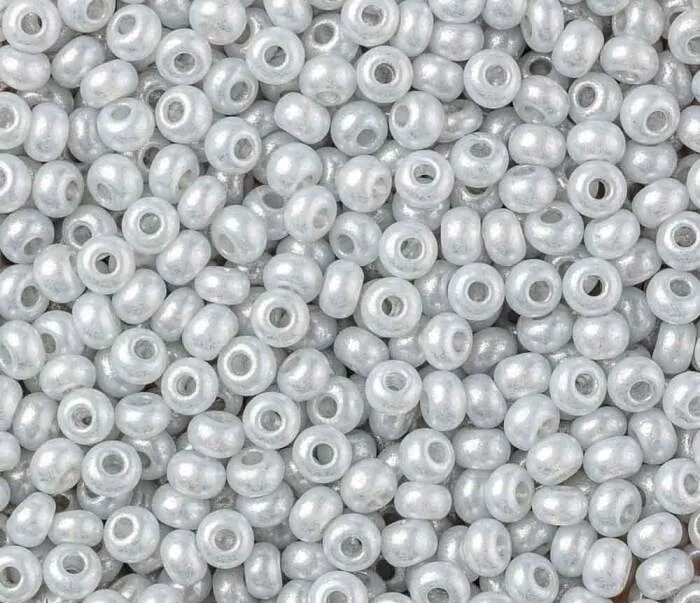 Чешский бисер Preciosa 33119/17708/10-(50г) . Первый сорт