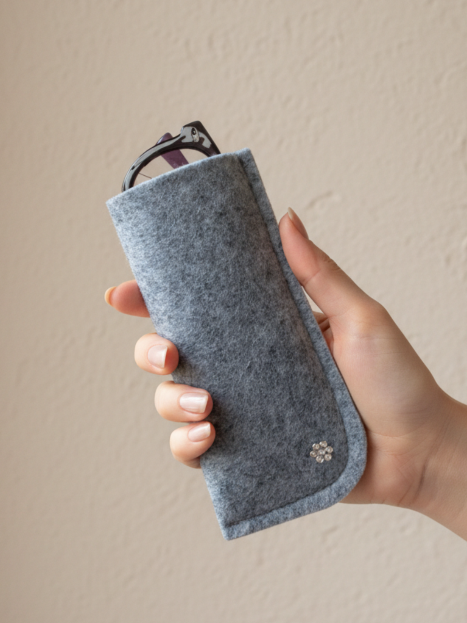 Футляр для очков мягкий, очечник, стразы, фетр, ручная работа, серый меланж