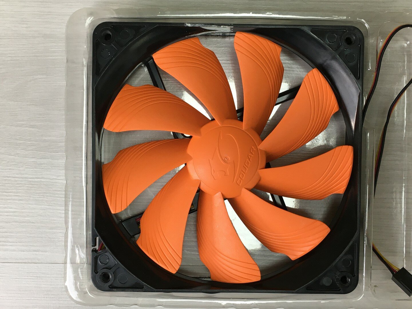 Вентилятор для корпуса Cougar TURBINE 140 PLA14025S12LL EP 1000RPM 140х140x25мм 3 pin