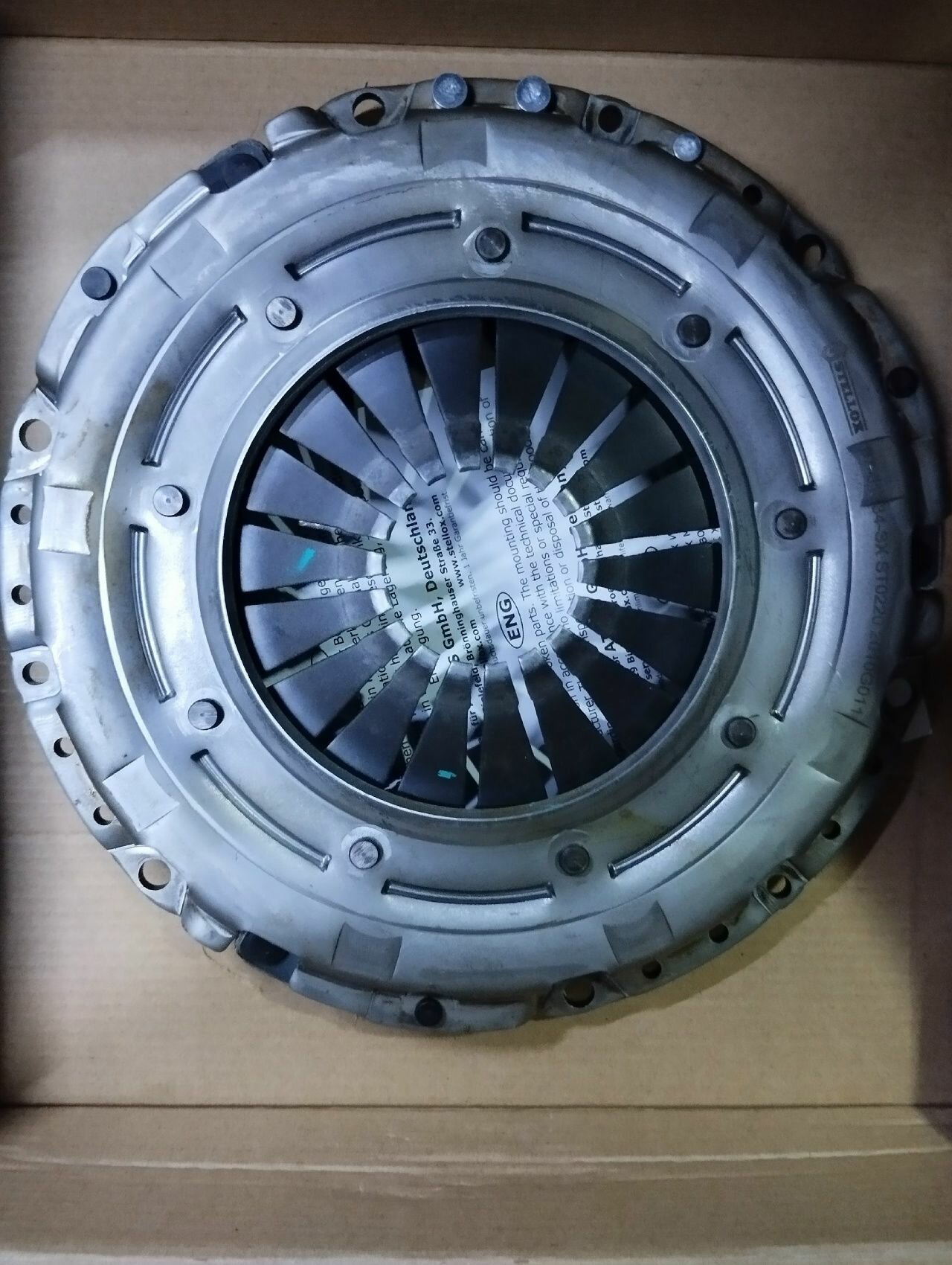 Комплект сцепления диск корзина, без выжимного Citroen C4/C5/C8 Peugeot 307/308/407/607/807 2.0HDi 03> Fiat Scudo, 2.0 07> ситроен пежо фиат