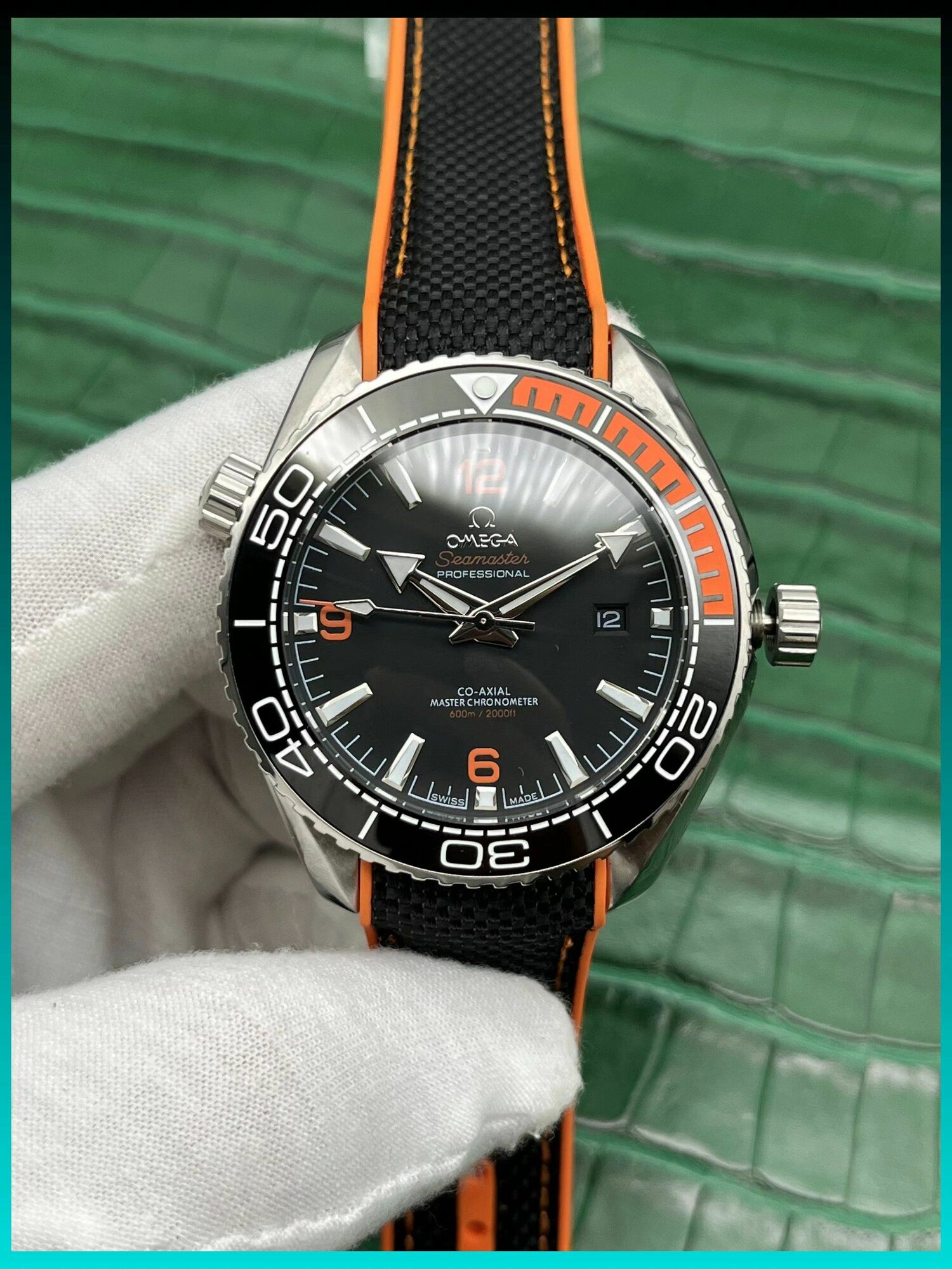 Эксклюзивный автоматический хронометр Omega Seamaster 600 для мужчин-