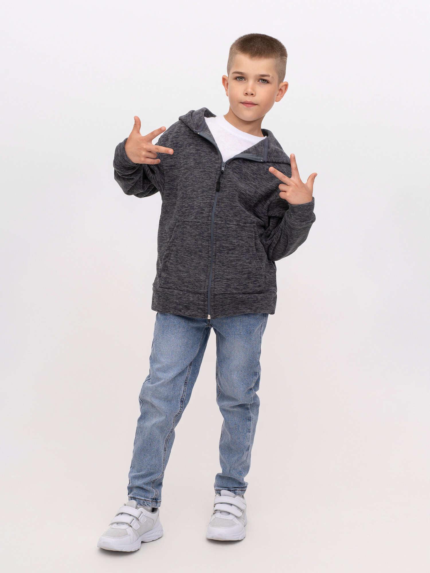 Толстовка спортивная