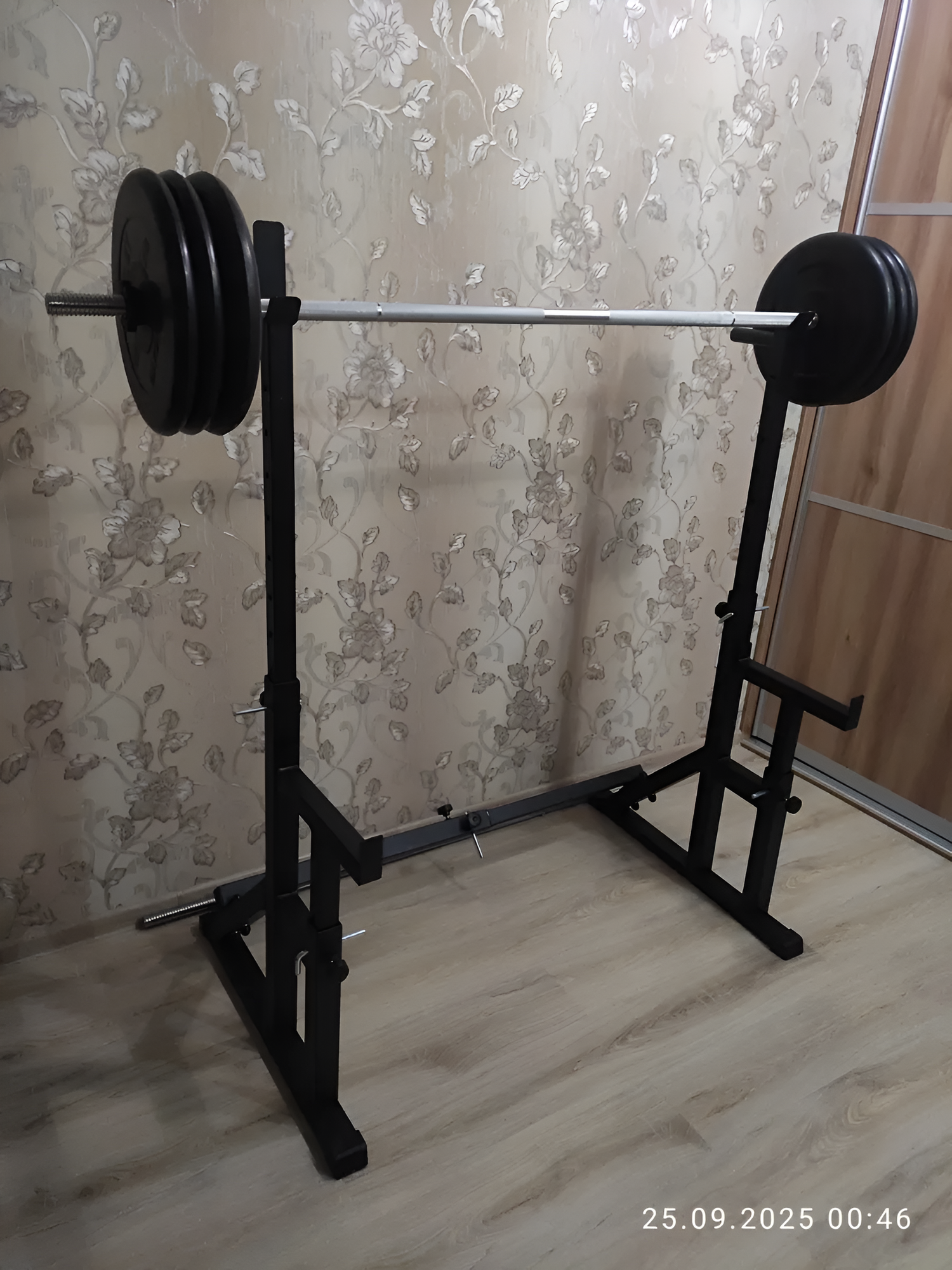 Стойки силовые WestSport для штанги телескопические , цвет черный.