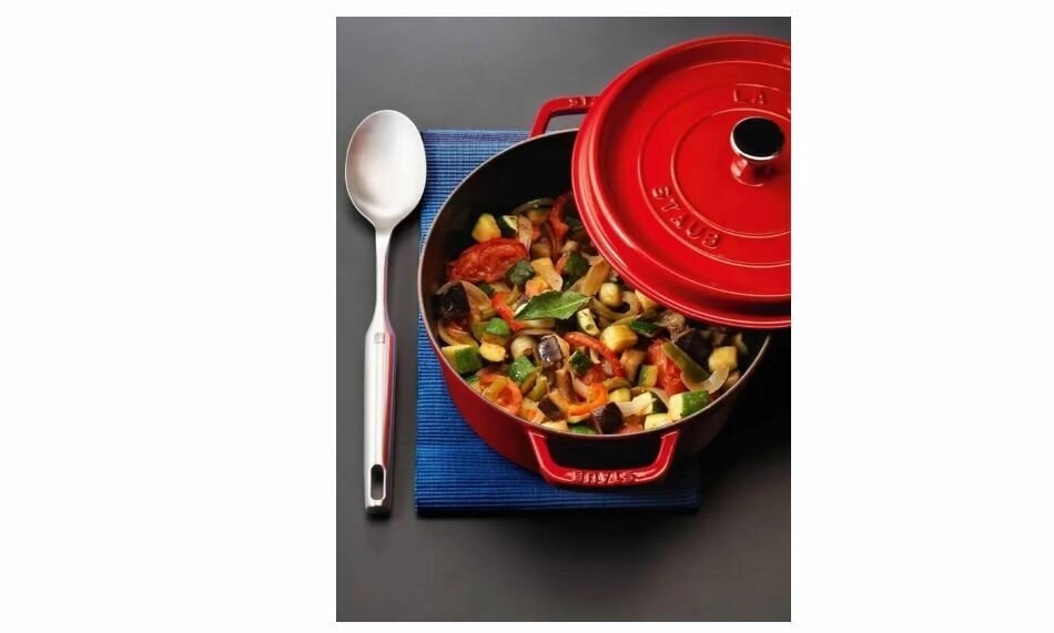 Чугунная жаровня Staub 2,2 л, 20 см, вишнёвая 40509-820-0