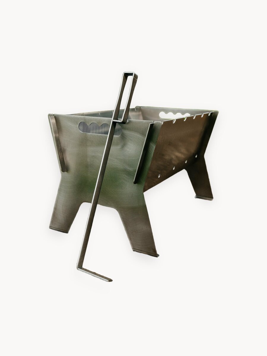 Мангал Gala "Оптимал" BB048, разборный, с кочергой , сумкой и подставкой, толщина стенок 2 мм