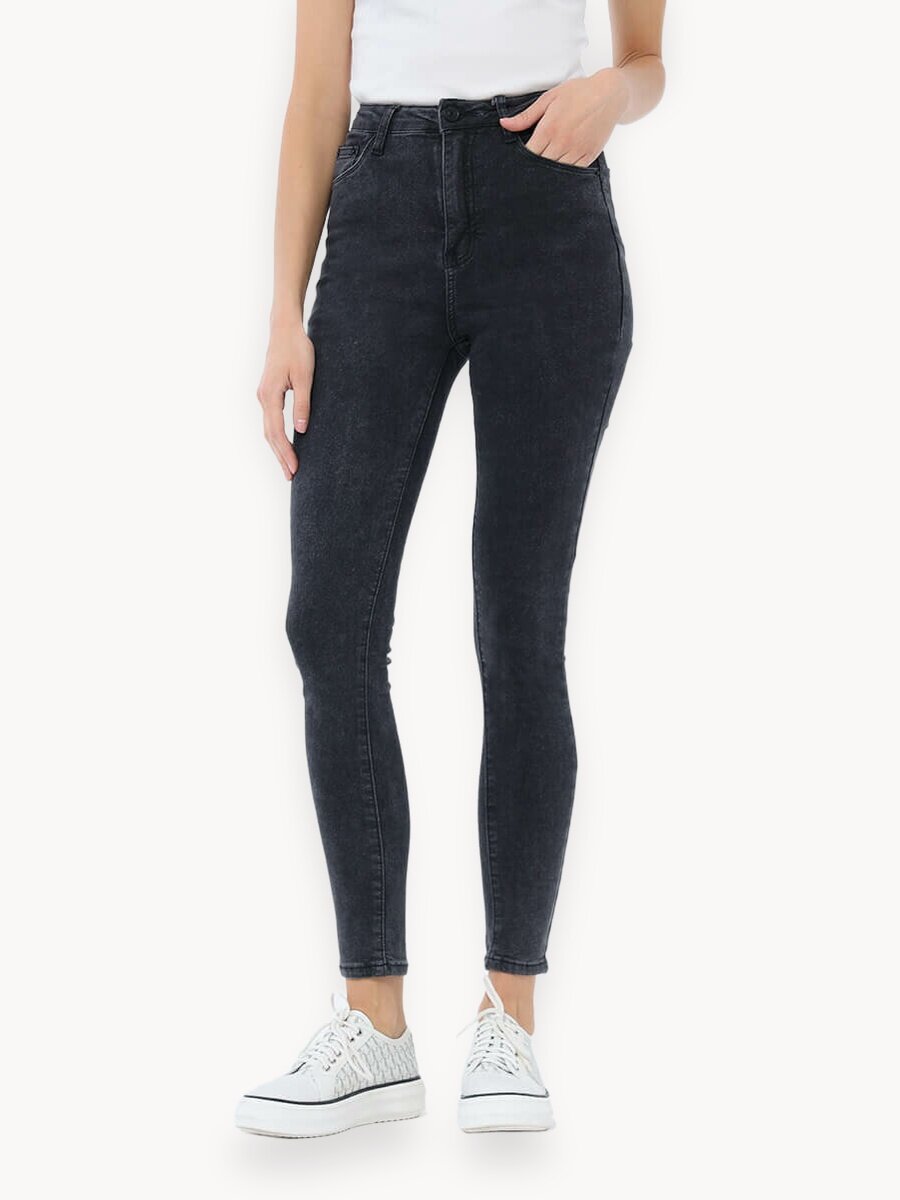 Джинсы скинни 