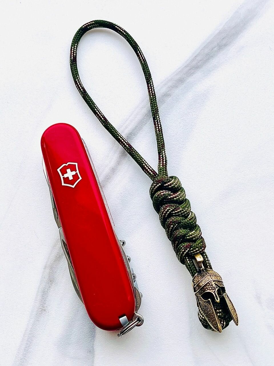 Темляк для ножа