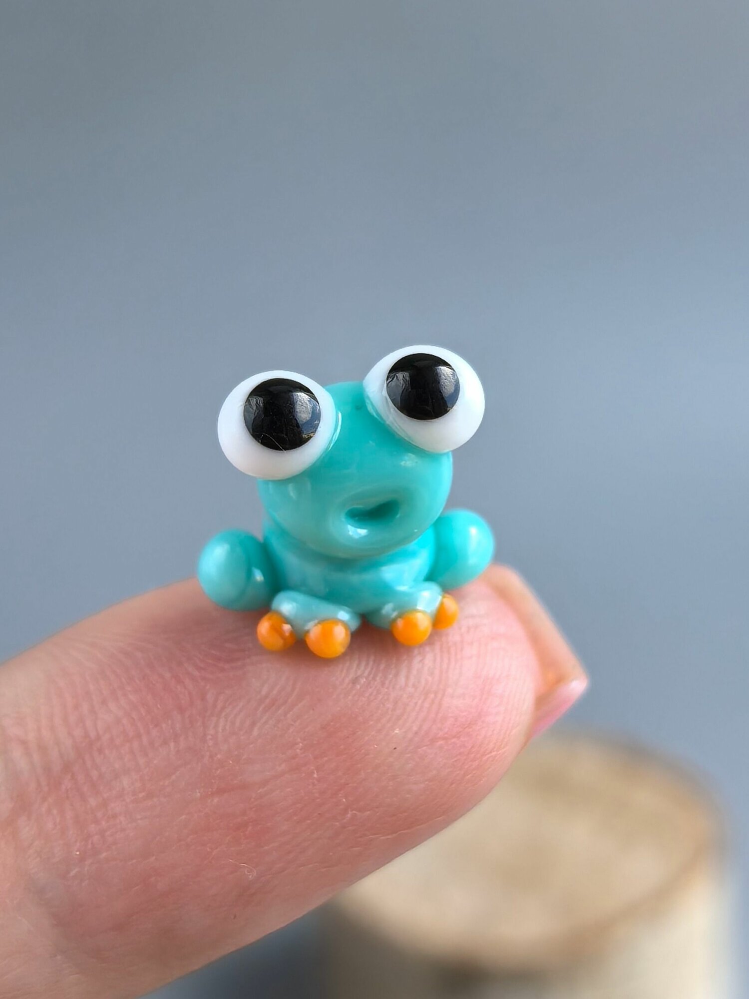 Фигурка стеклянная Лягушка денежная бирюзовая