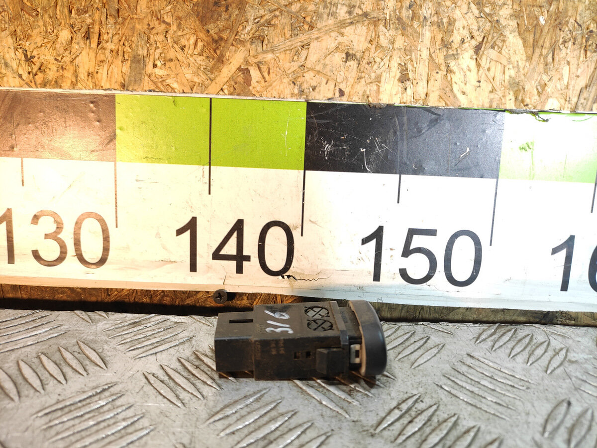 Кнопка противотуманок DAEWOO Nexia 1995-2016 96168696