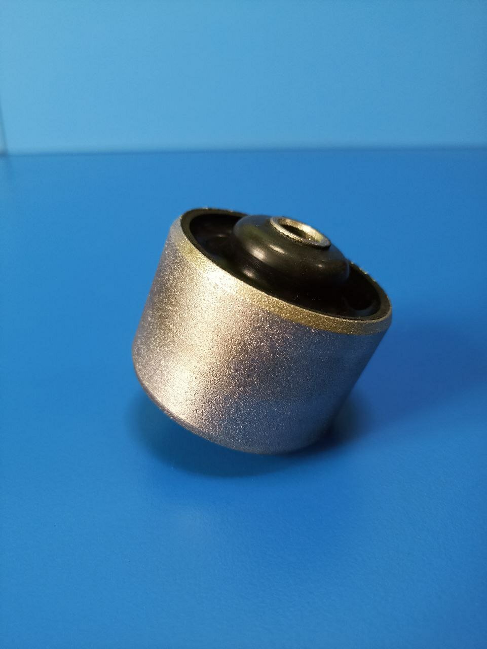 Подушка КПП "ВАЗ" для а/м Нива задняя (2121-1001045-01)