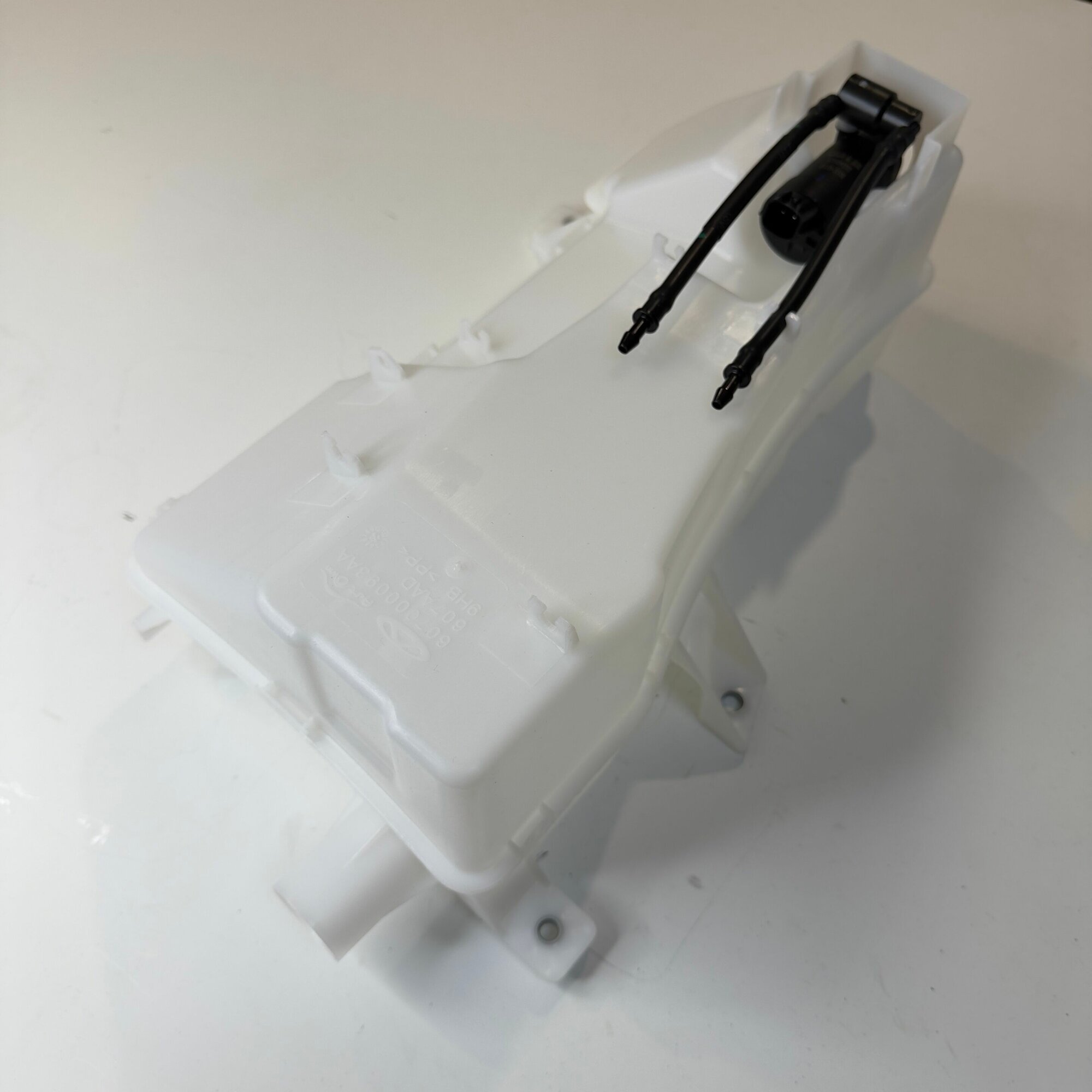 Бачок стеклоомывателя Chery Tiggo 7 Pro [1.5 16V CVT внедорожник] 607000093AA