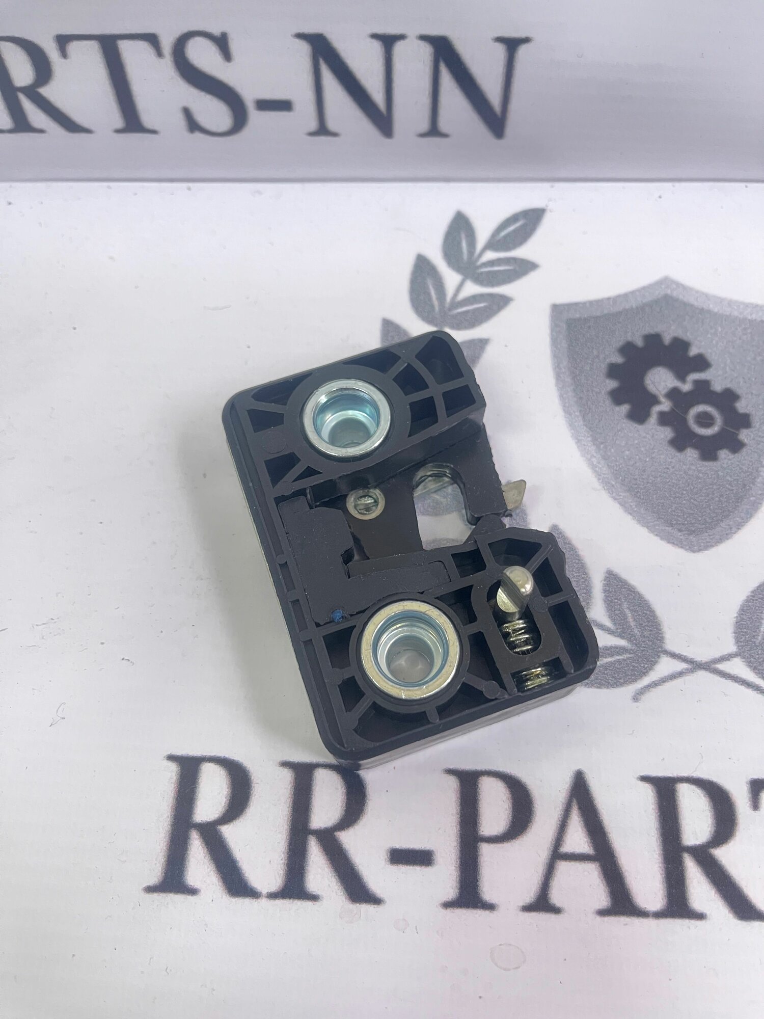 Механизм замка двери запорный 31105, 3302, 3160 н/о (правый) арт. 1-34701-Х-0