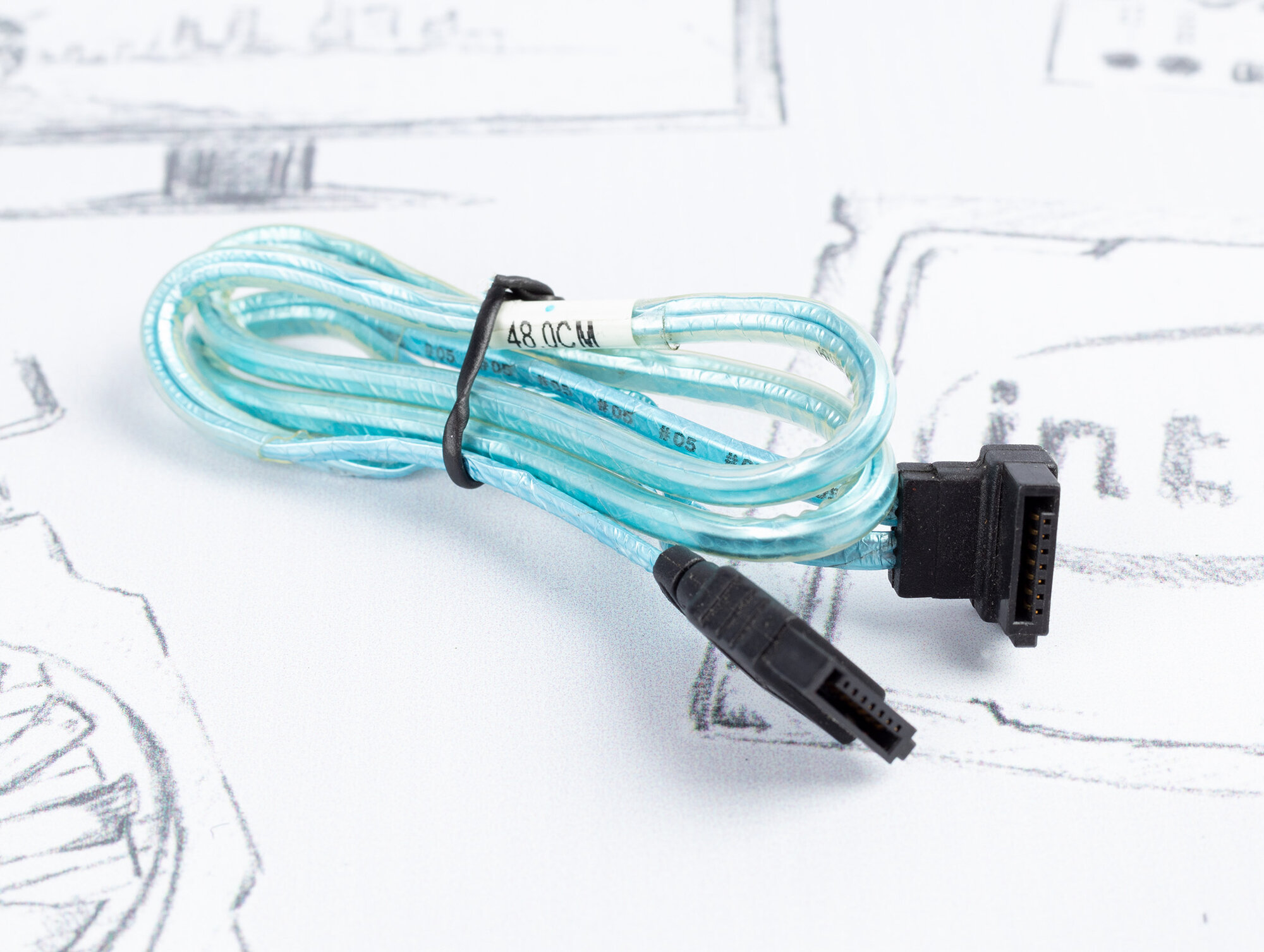 SATA - SATA кабель / экранированный / б\у