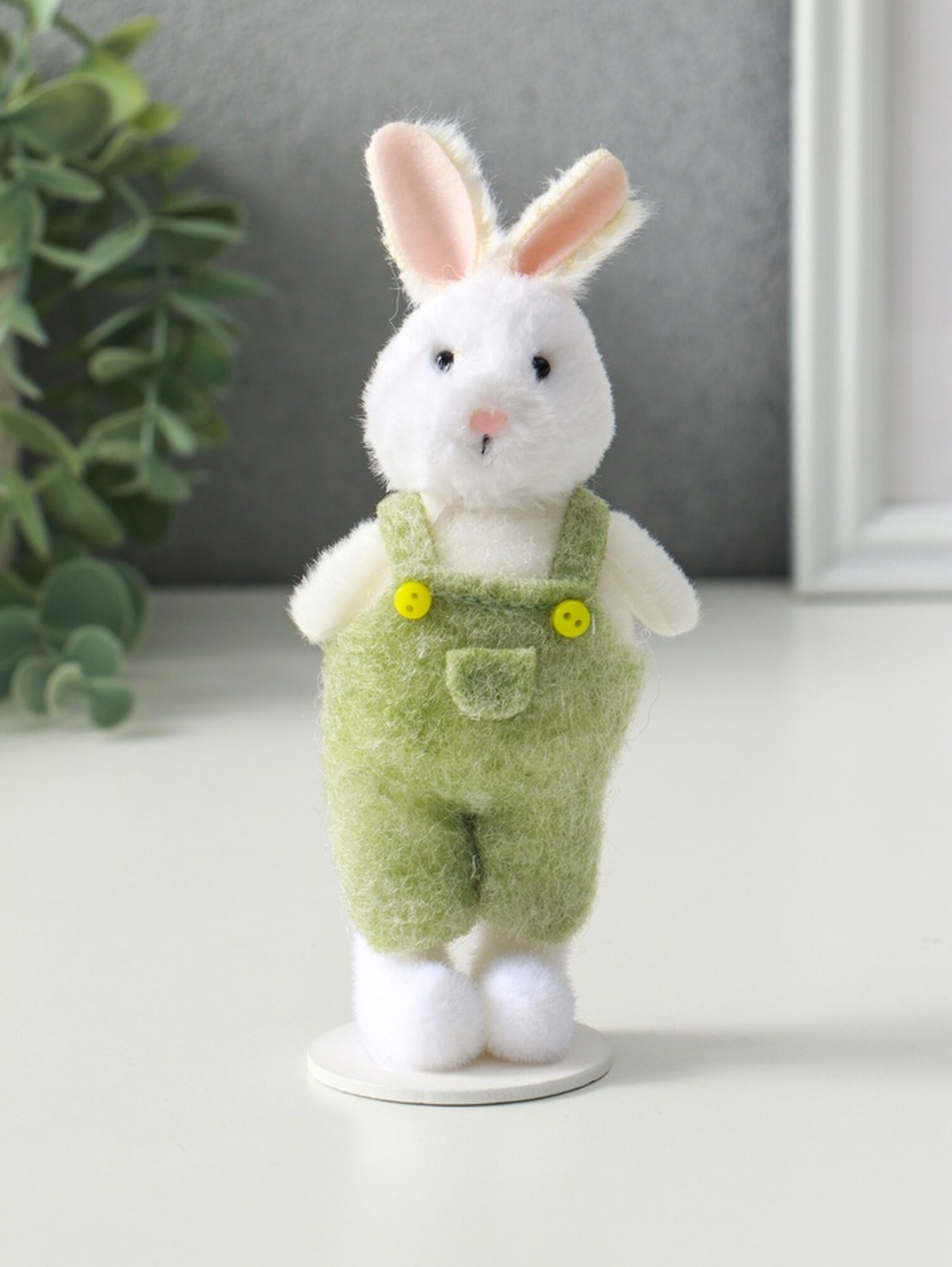 Фигурка Сима-ленд «Белый зайчик в зелёном комбинезоне», текстиль, 15см