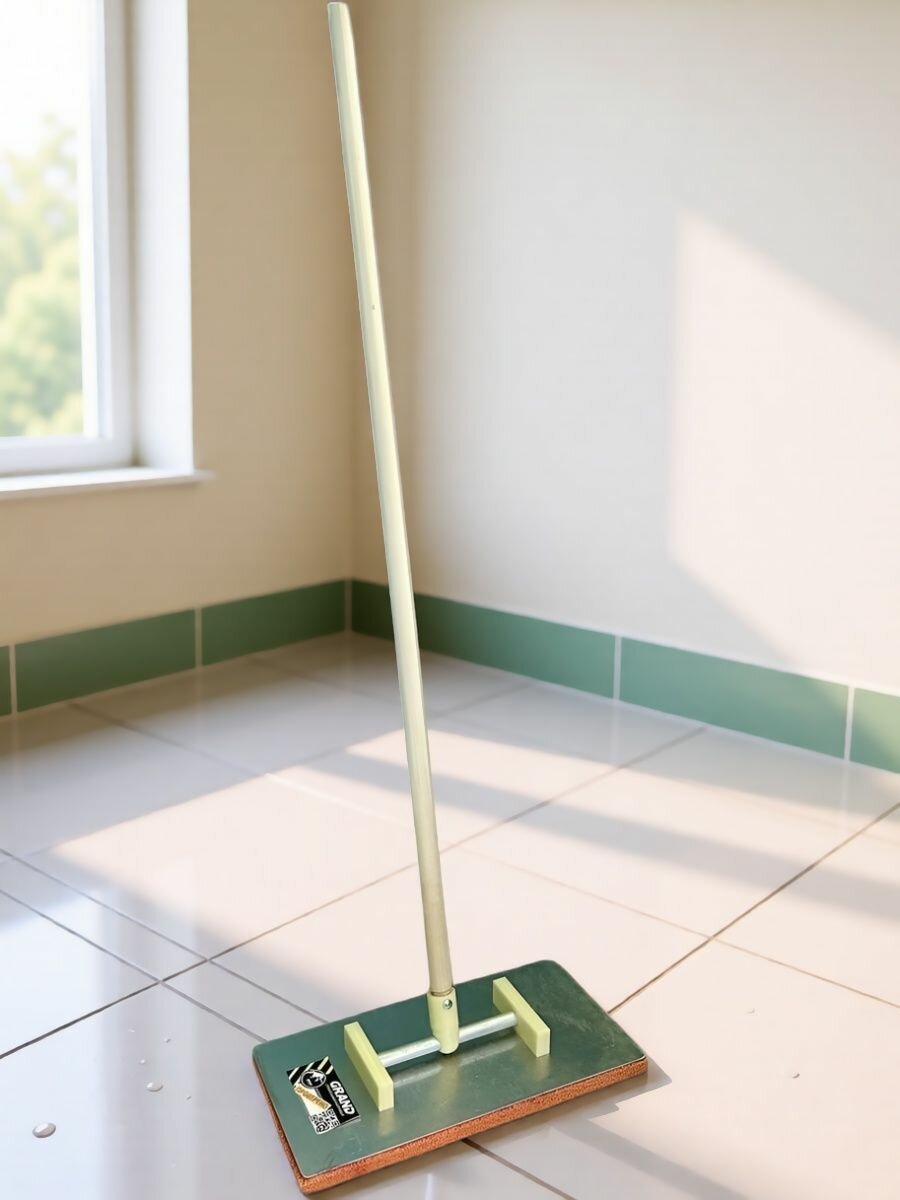 Терка губчатая на стержне для штукатурных работ Grand