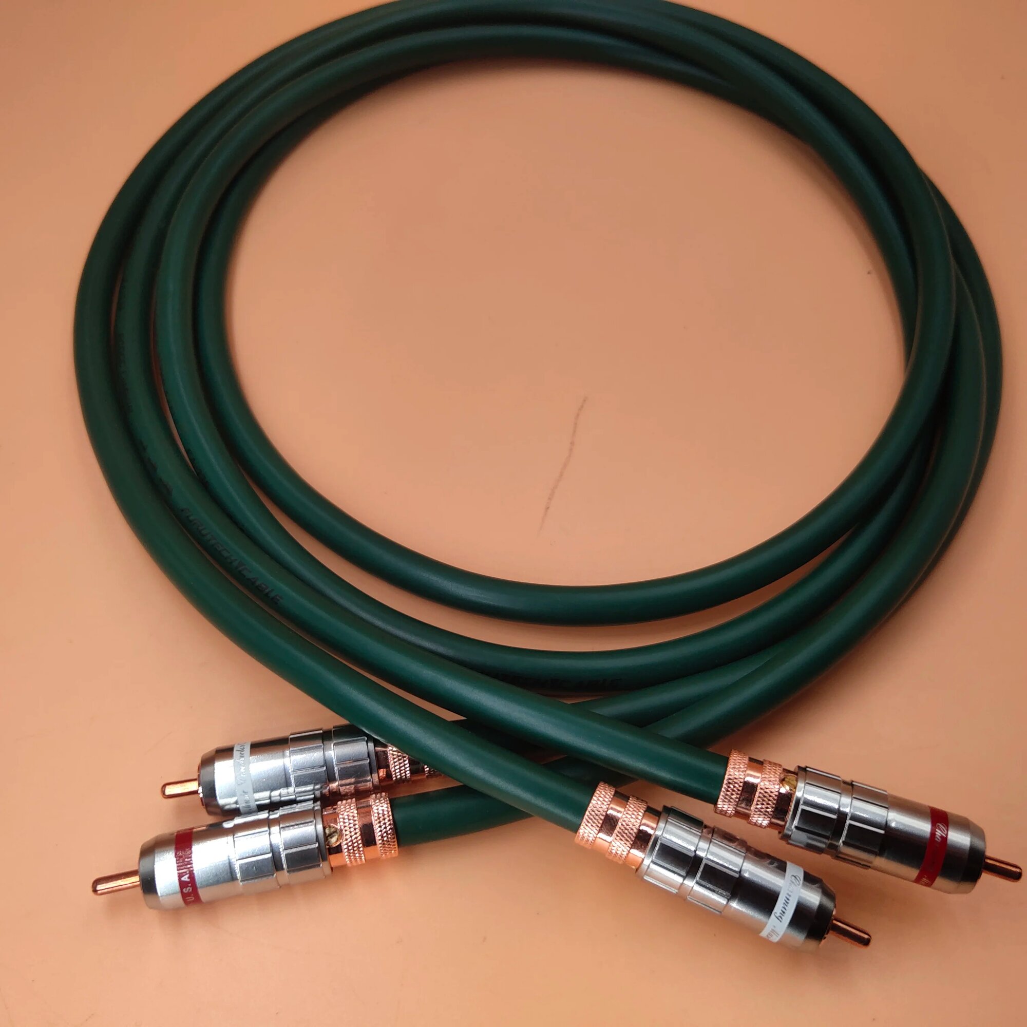 Furutech FA-220 OCC HiFi Аудио кабель RCA 0,75 м