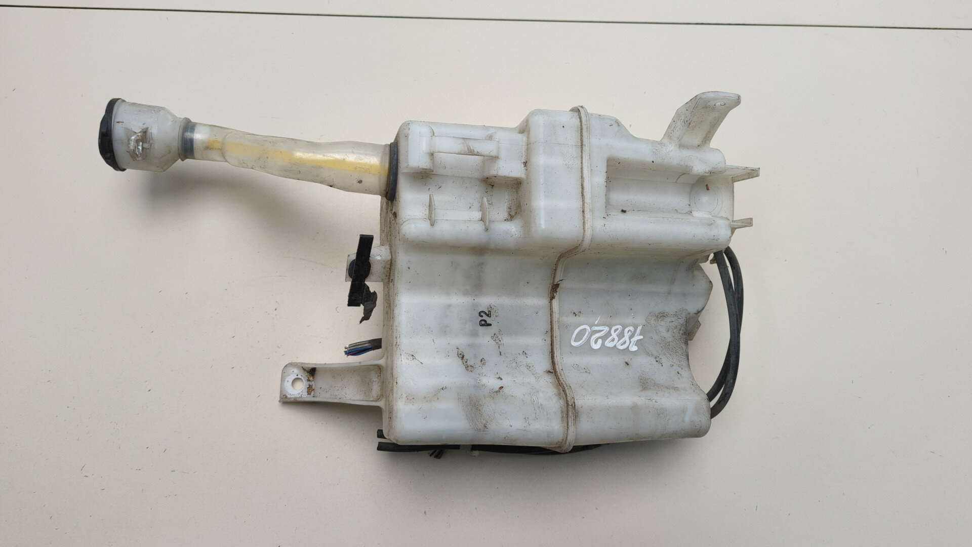 Бачок омывателя Toyota Prius Б/У
