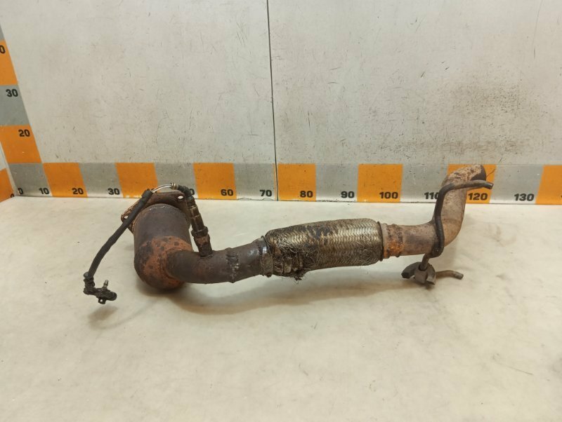 Б/У Без катализатора Приемная труба глушителя Chery Very A13 2012 AF 498775 CHERY арт. A13L1206010