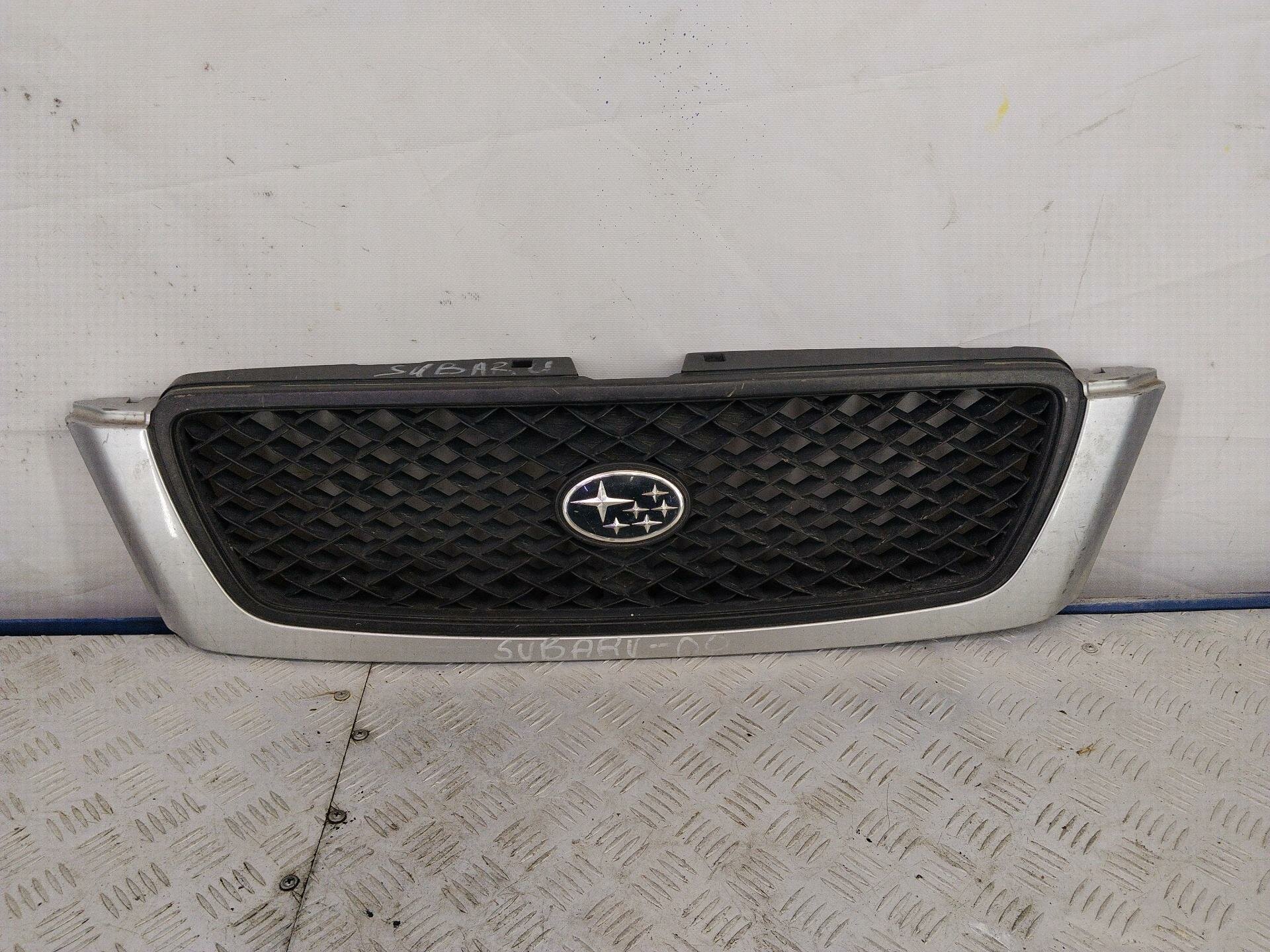 Решетка радиатора Subaru Forester рест. (2000 - 2002) 91065FC090