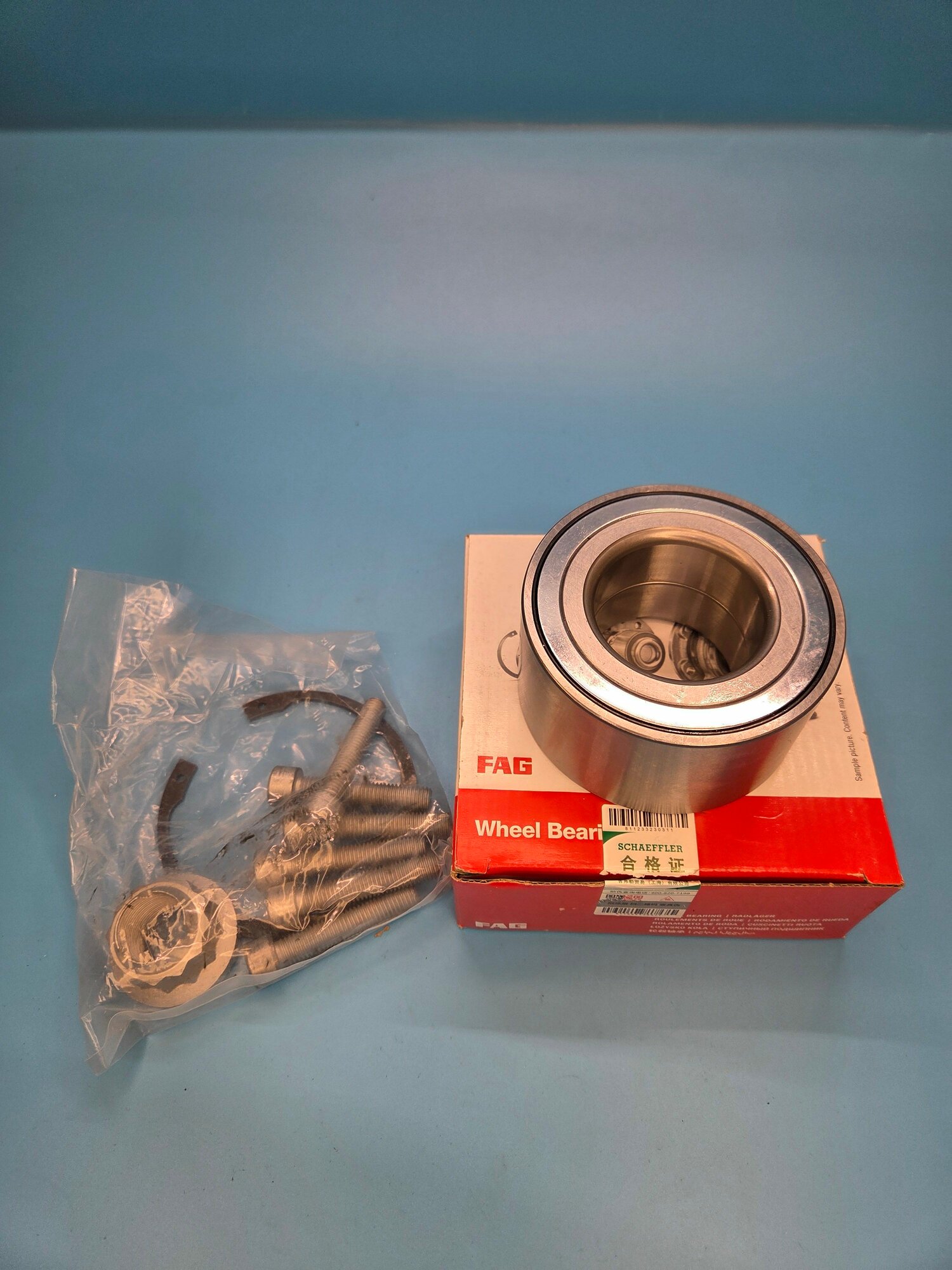 Комплект подшипника ступицы колеса Fag 713610630 для Audi Q7; Porsche Cayenne; VW Touareg Оригинал 100%