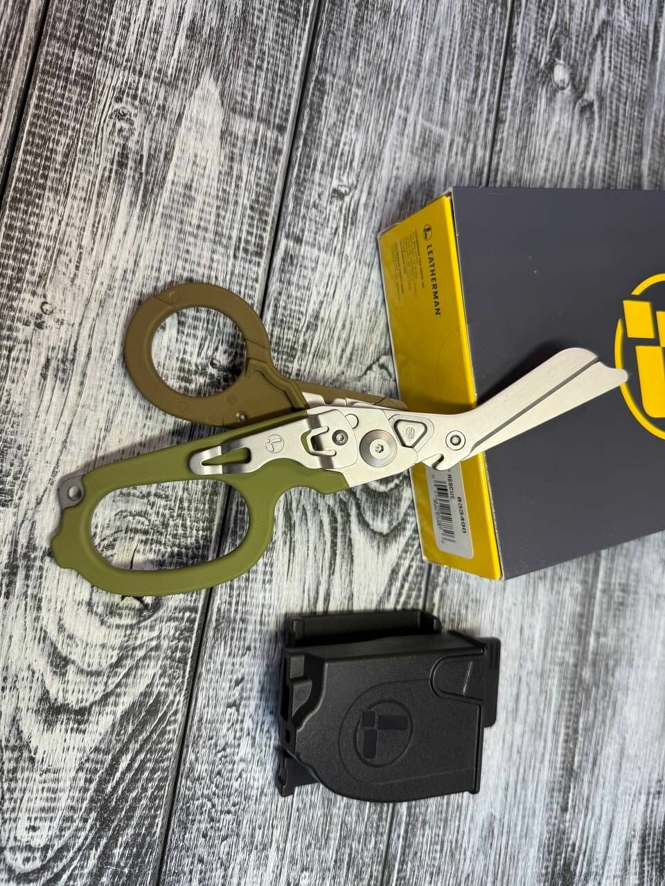 Мультитул Leatherman Raptor RESCUE WOODLAND 833490, 6 инструментов