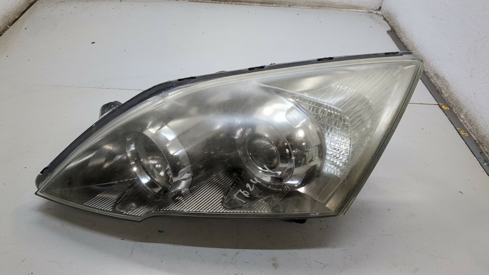Фара (передняя) левая Honda CR-V Б/У