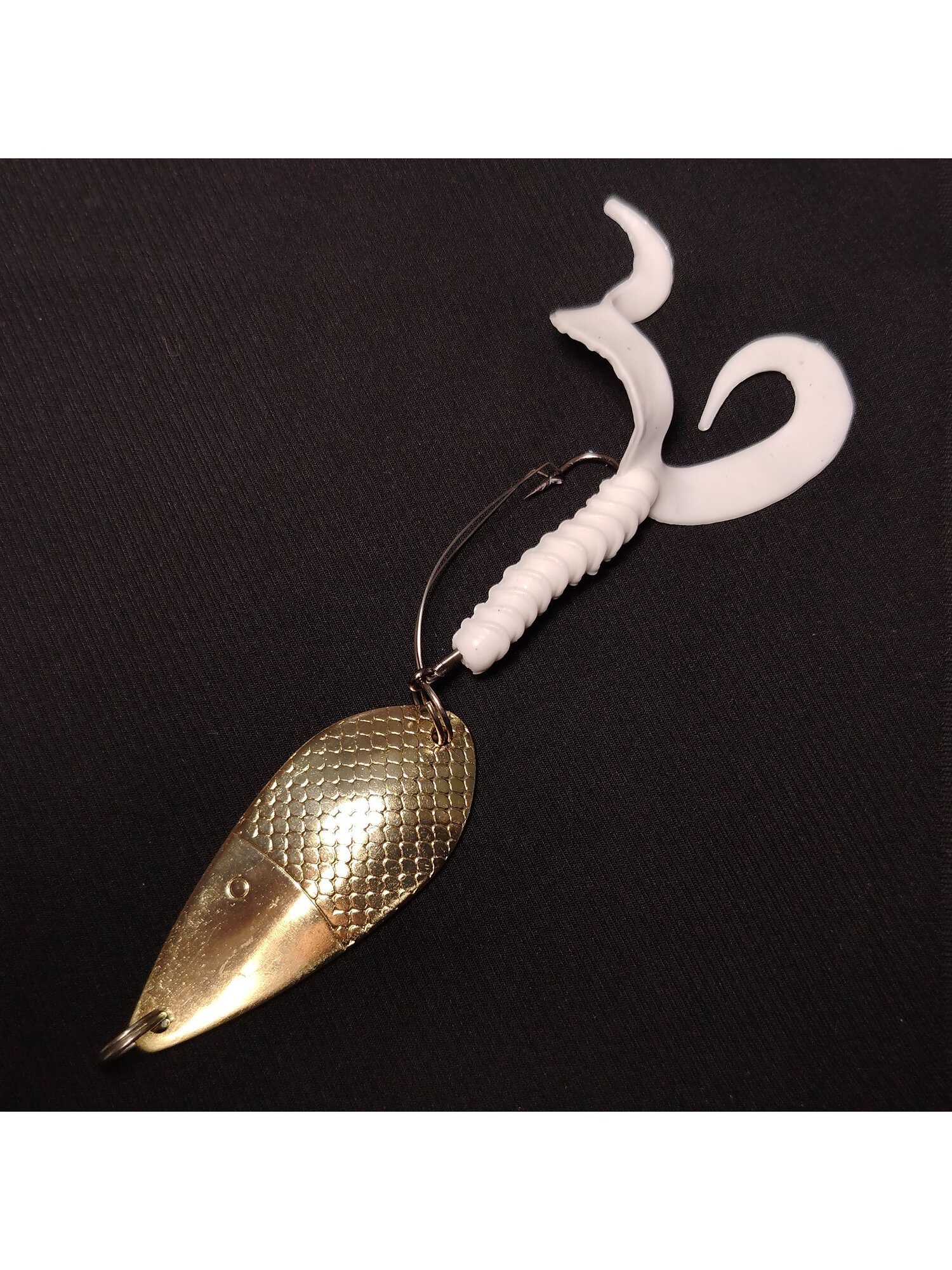 Блесна супернезацепляйка Playfishing Циклон 61 цвет 02