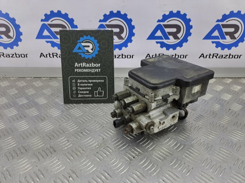 Б/У Блок ABS (насос) Chevrolet Tahoe 1 / Шевроле Тахо 1 5.7