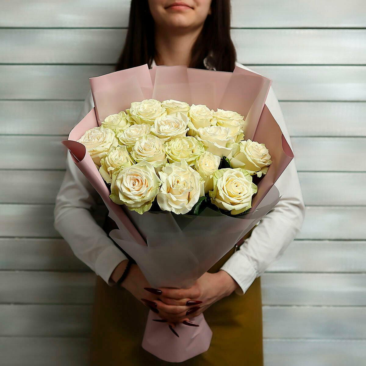 Монобукет Букет Маркет "Белые розы Эквадор", 17 роз, высота 50см