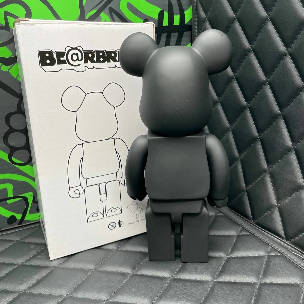 Игрушка Bearbrick Черная 28см — фото 1