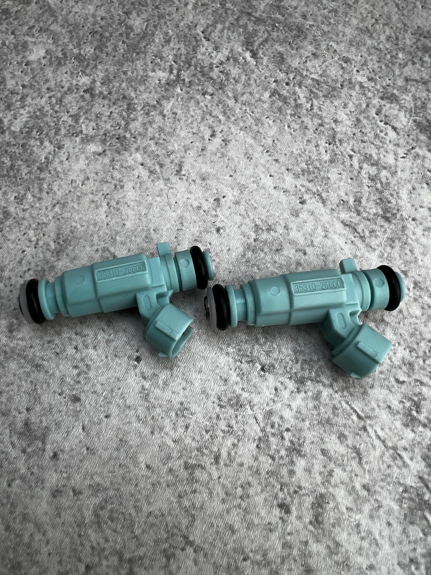 2 штуки. Форсунка топливная 3531026600. Для Для Kia Rio, Cerato, Cee'D. Hyundai Solaris, Creta.