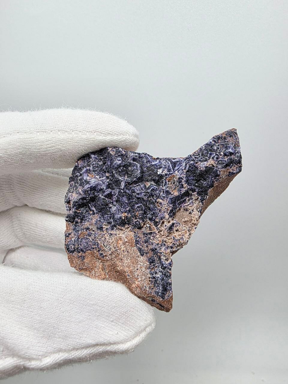 Флюорит графический 53 см, 55 г.