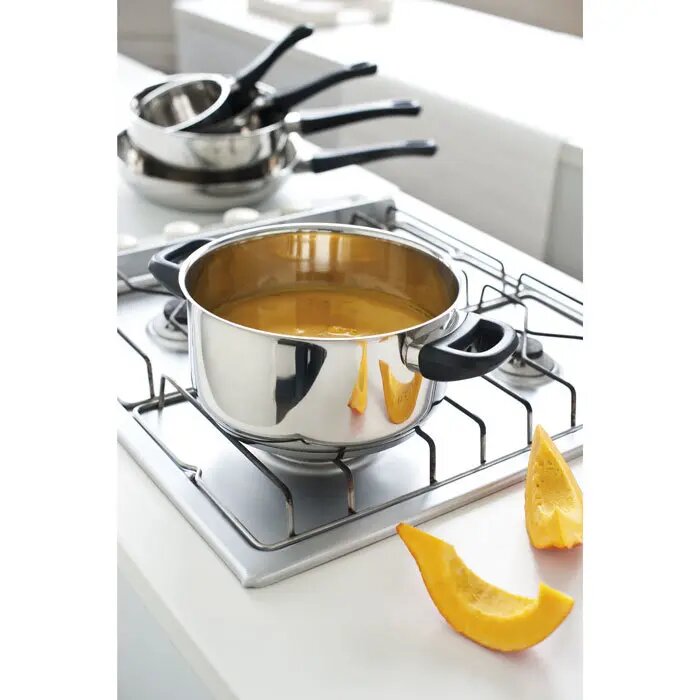 Сотейник BEKA POLO 2,8 литра (20 см), из нержавеющей стали с зеркальной полировкой, высота борта 10,5 см, цвет серый