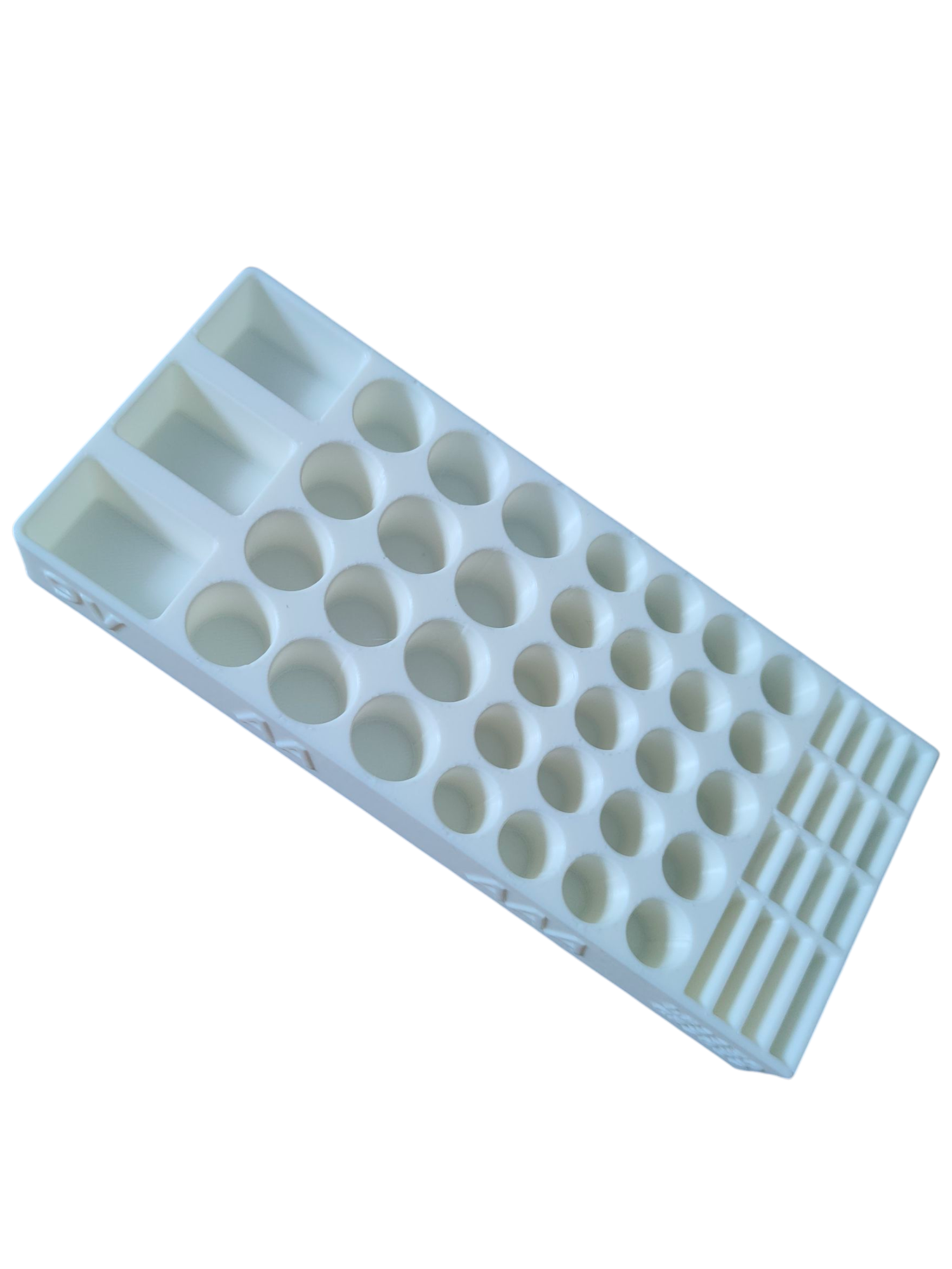 Органайзер-держатель для батареек на 47 ячеек | AA, AAA, CR2032, LR1130, 9V (Крона) | Белый | PLA-пластик