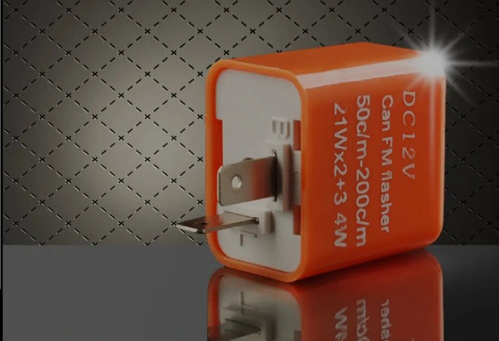 Реле поворотов с регулировкой скорости , для светодиодных Led поворотников или с уменьшенной нагрузкой для мотоцикла, скутера, питбайка, эндуро