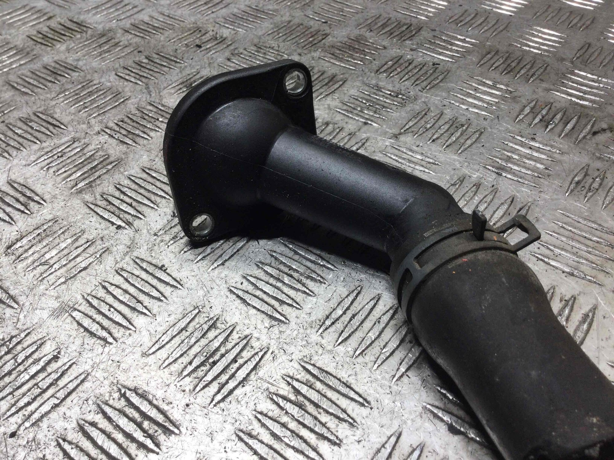 Б/У Корпус термостата Volkswagen Beetle A4 (1997-2005) 2004 г.