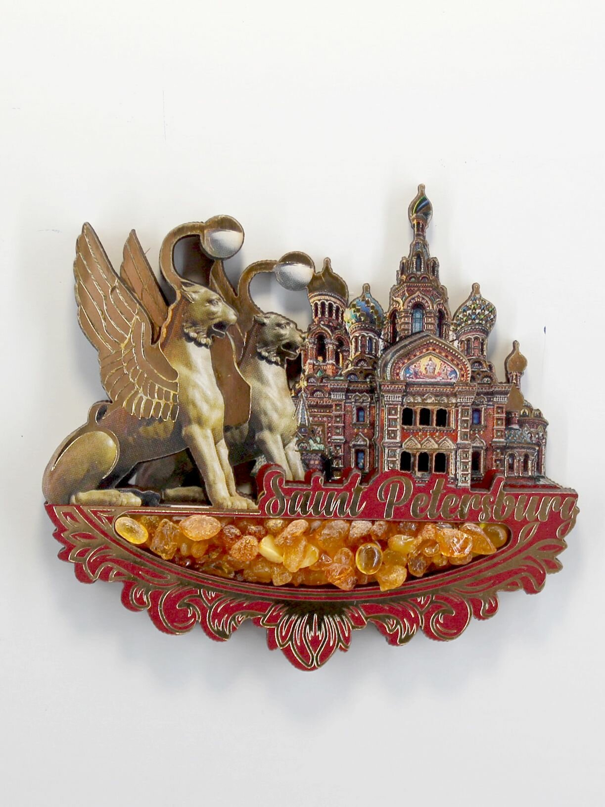 Магнит деревянный Спас на крови и грифоны с янтарем