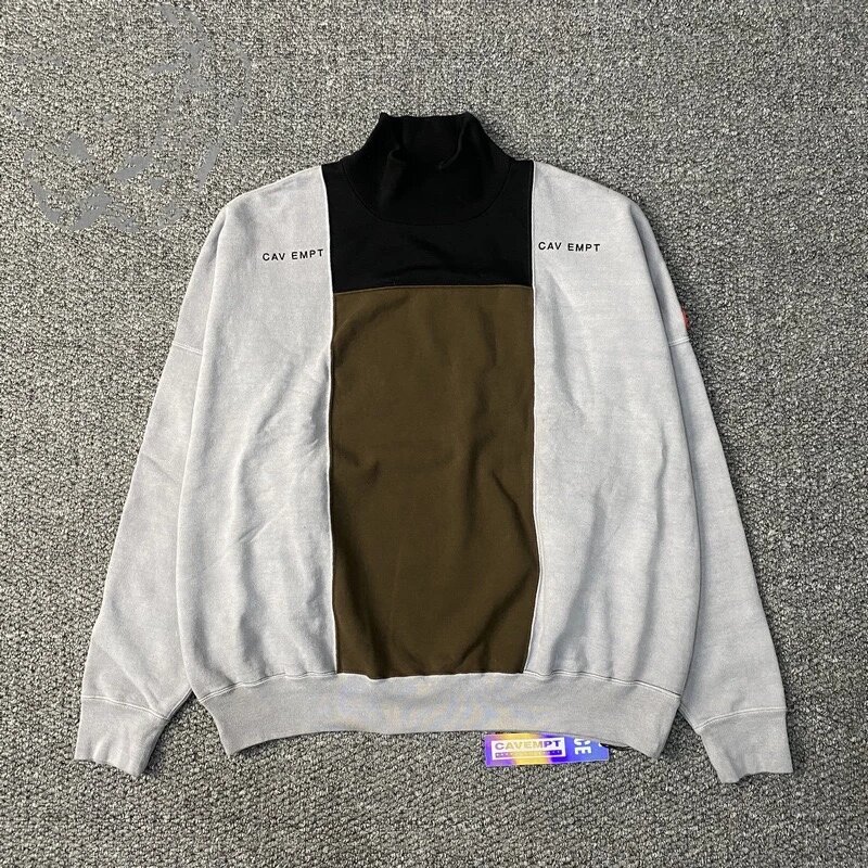 Толстовка спортивная