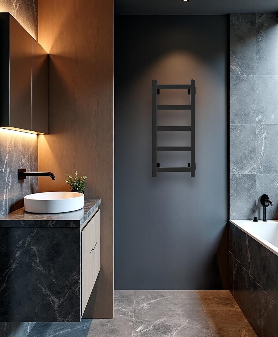 Полотенцесушитель водяной Quadro-1 60x20 см Черный