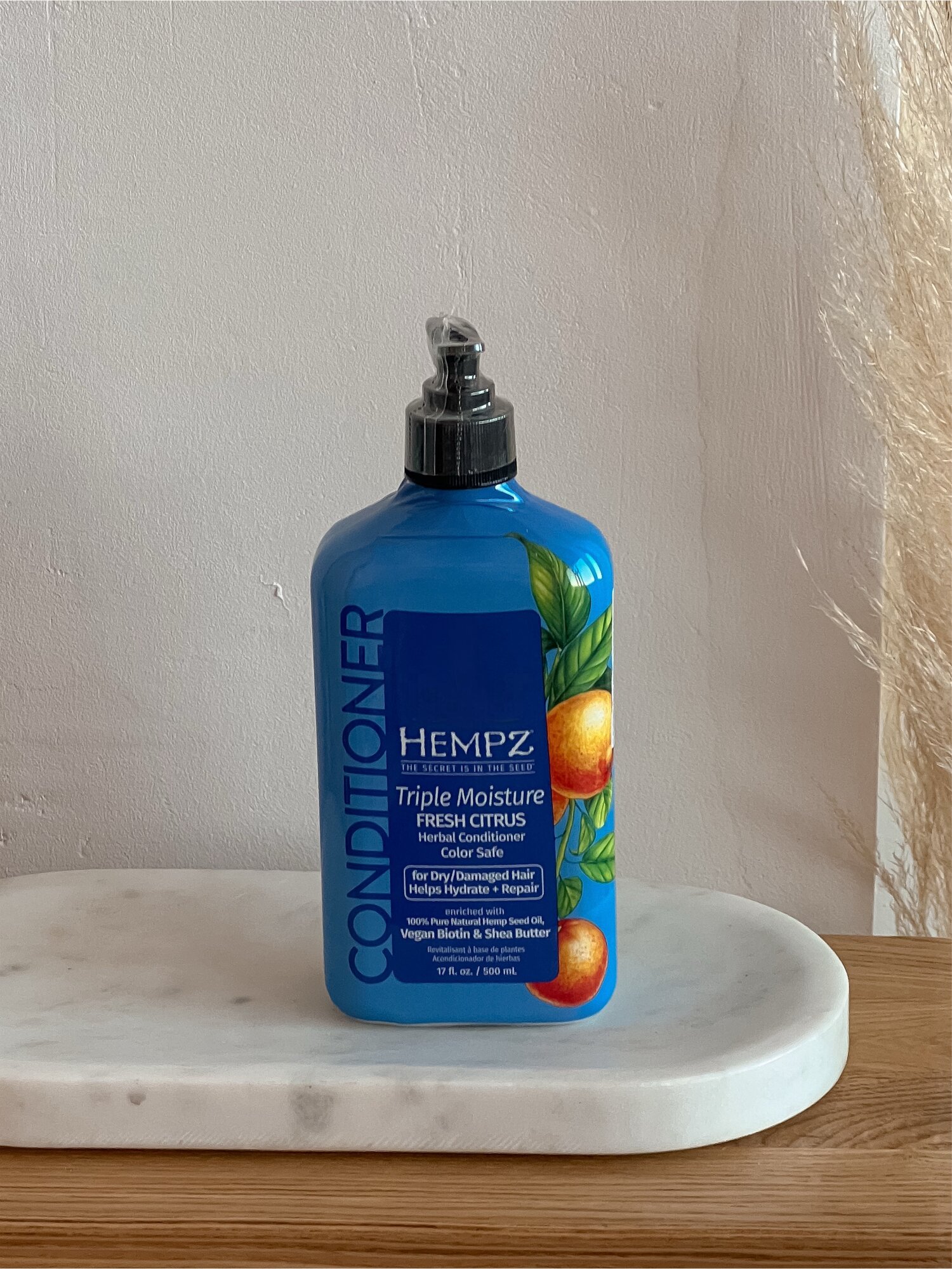 Hempz Кондиционер "Тройное увлажнение", для окрашенных волос, без сульфатов, 500мл