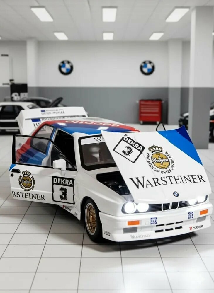 Металлическая инерционная машинка (модель автомобиля) BMW БМВ М3 1:24